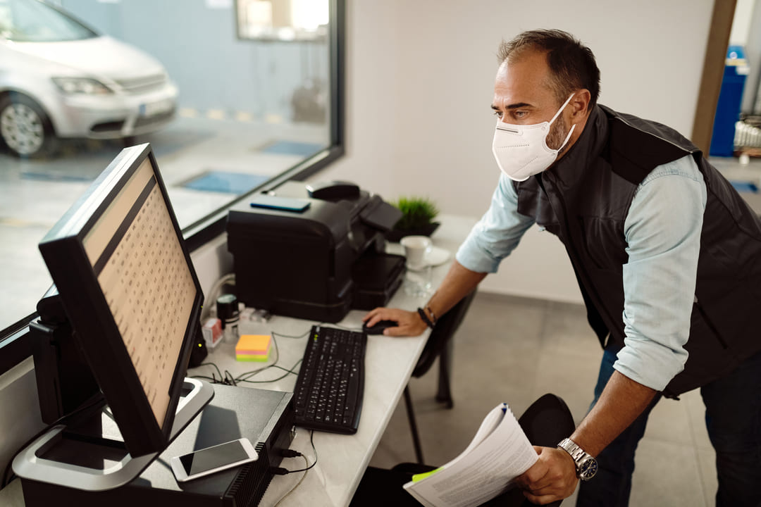 Portaria e controle de acesso: o que é, como funciona e vantagens | Padrão